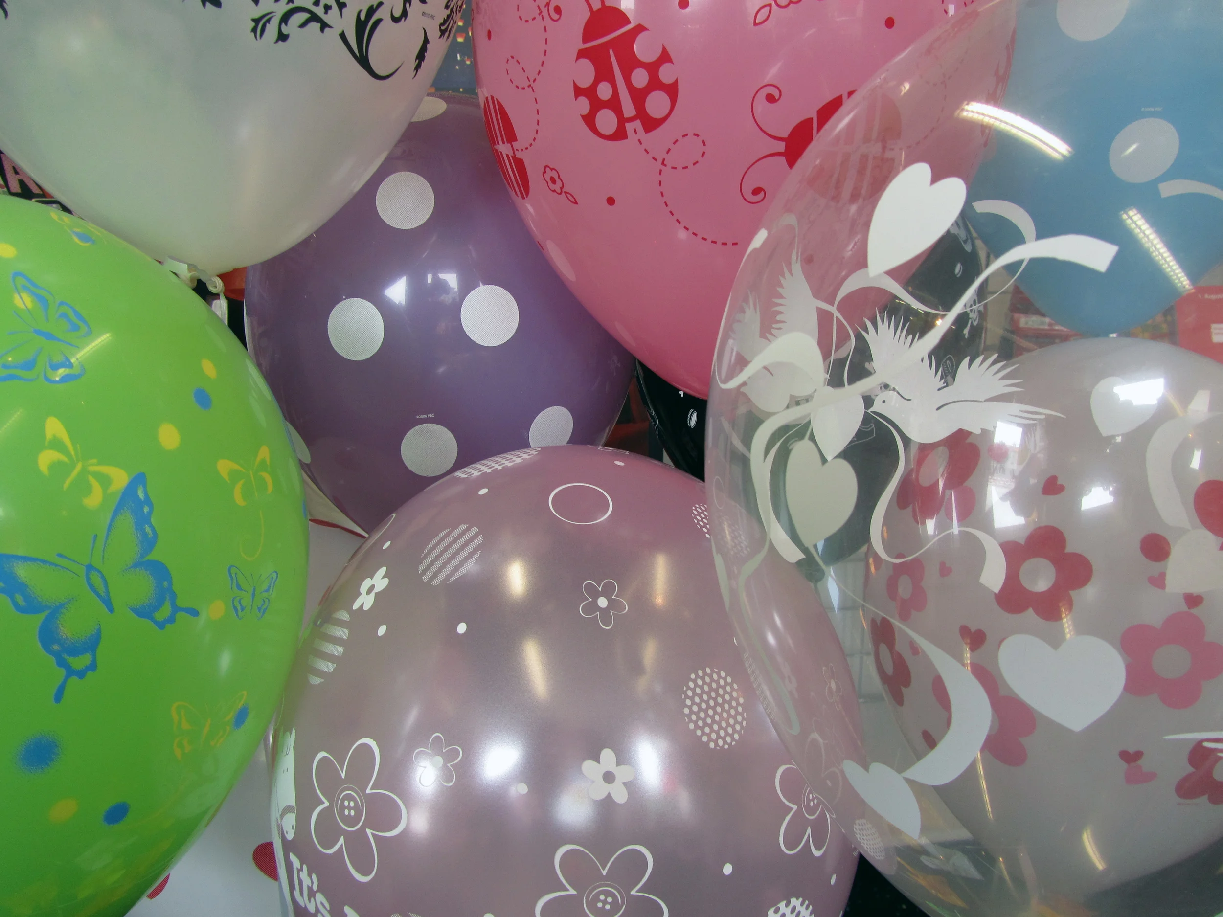 Luftballone — Ballon Box AG – Ihr Schweizer Ballon-Spezialist