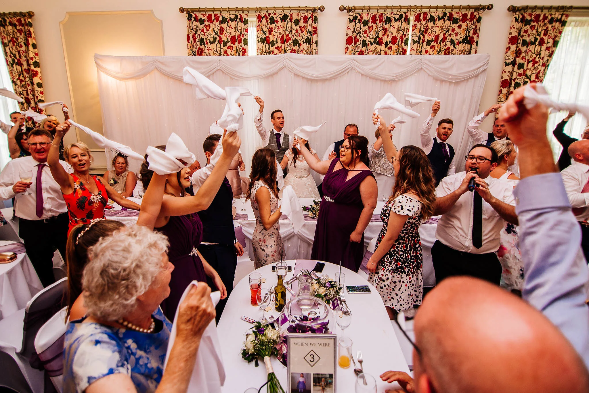 Singing Waiters — Secret Singers - The Singing Waiters Specialists