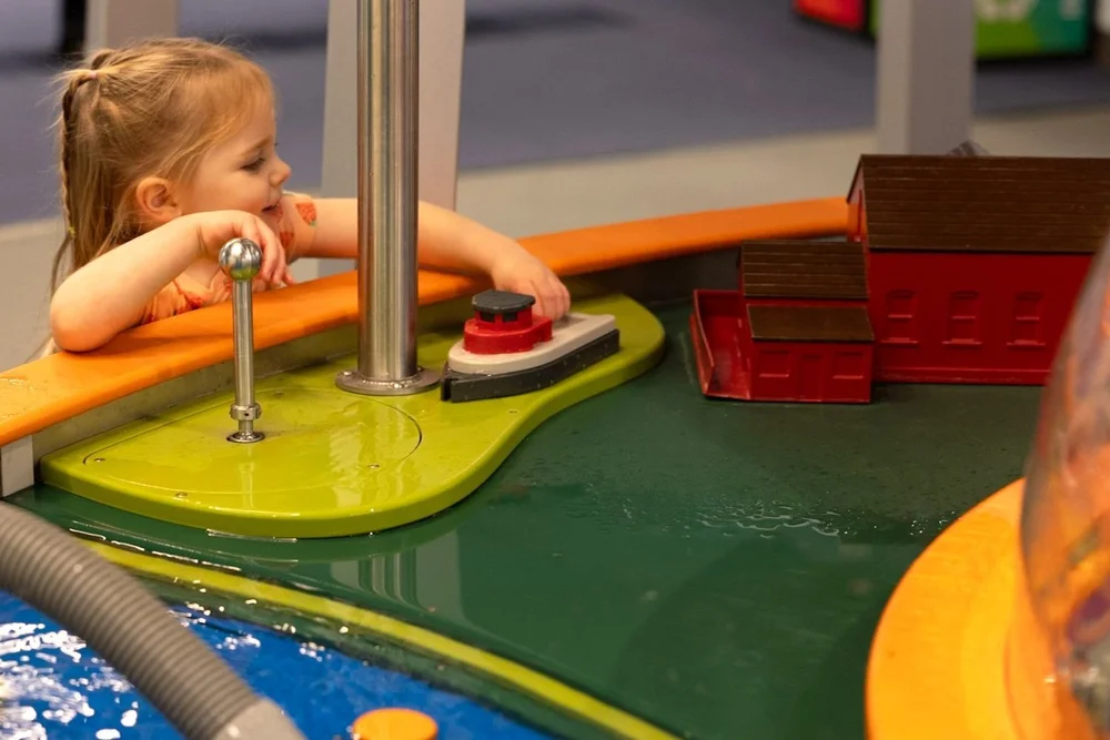 expERIEnce Children's Museum Water Table — Boss Display