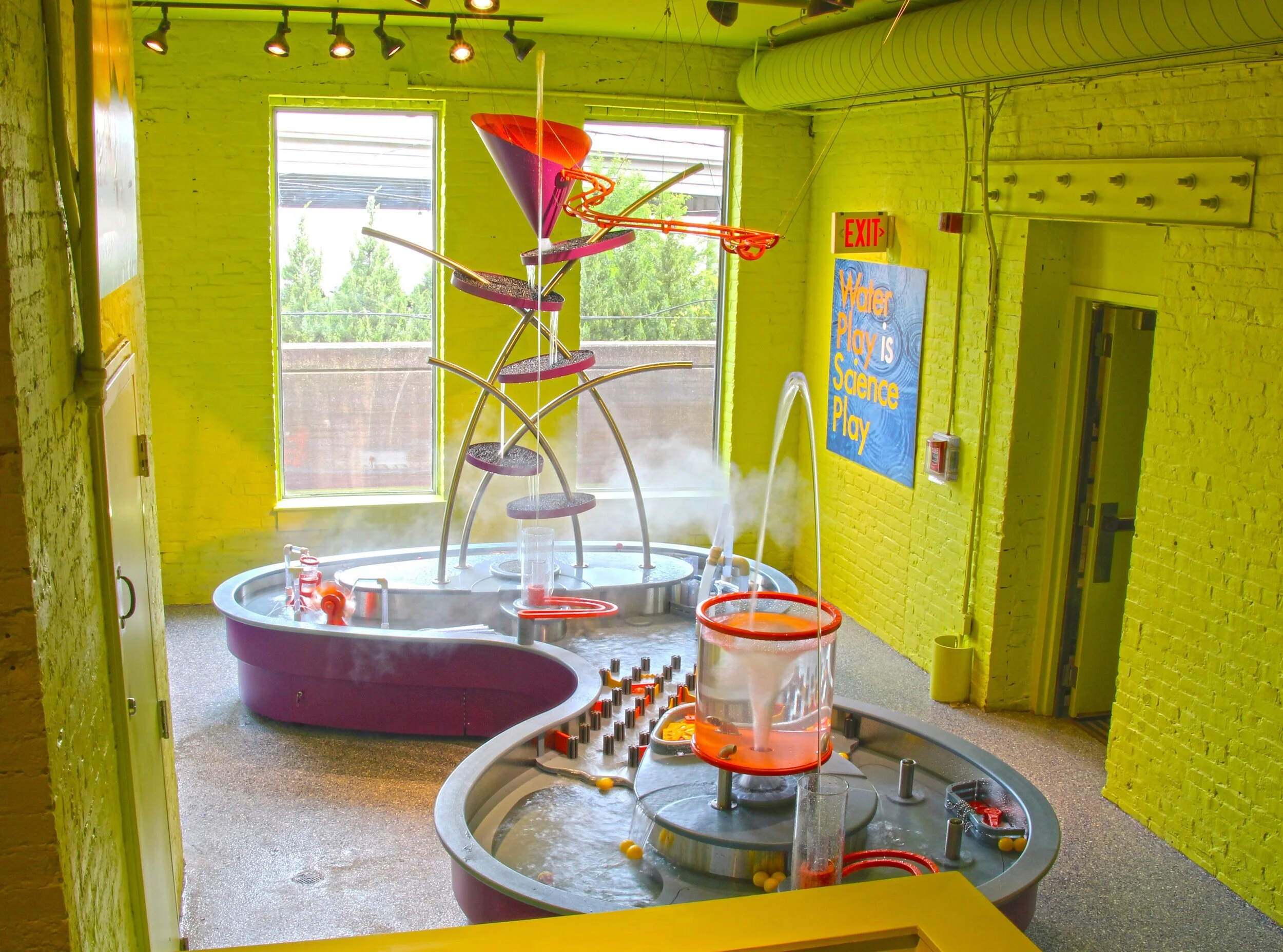 Kentucky Science Center — Boss Display