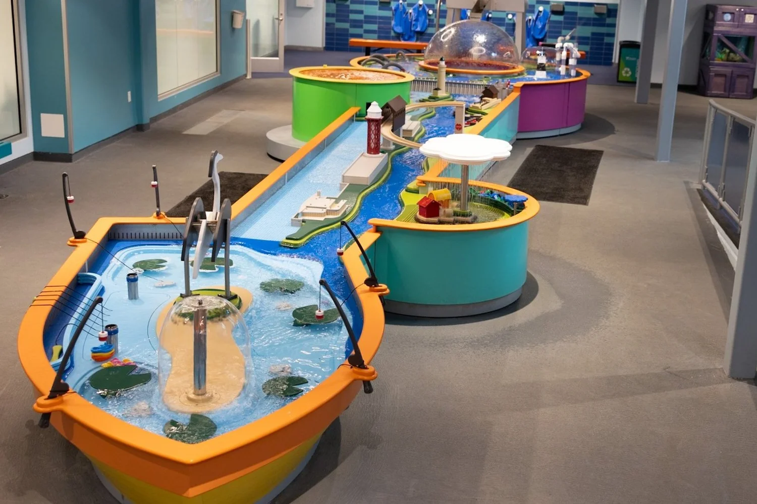 expERIEnce Children's Museum Water Table — Boss Display