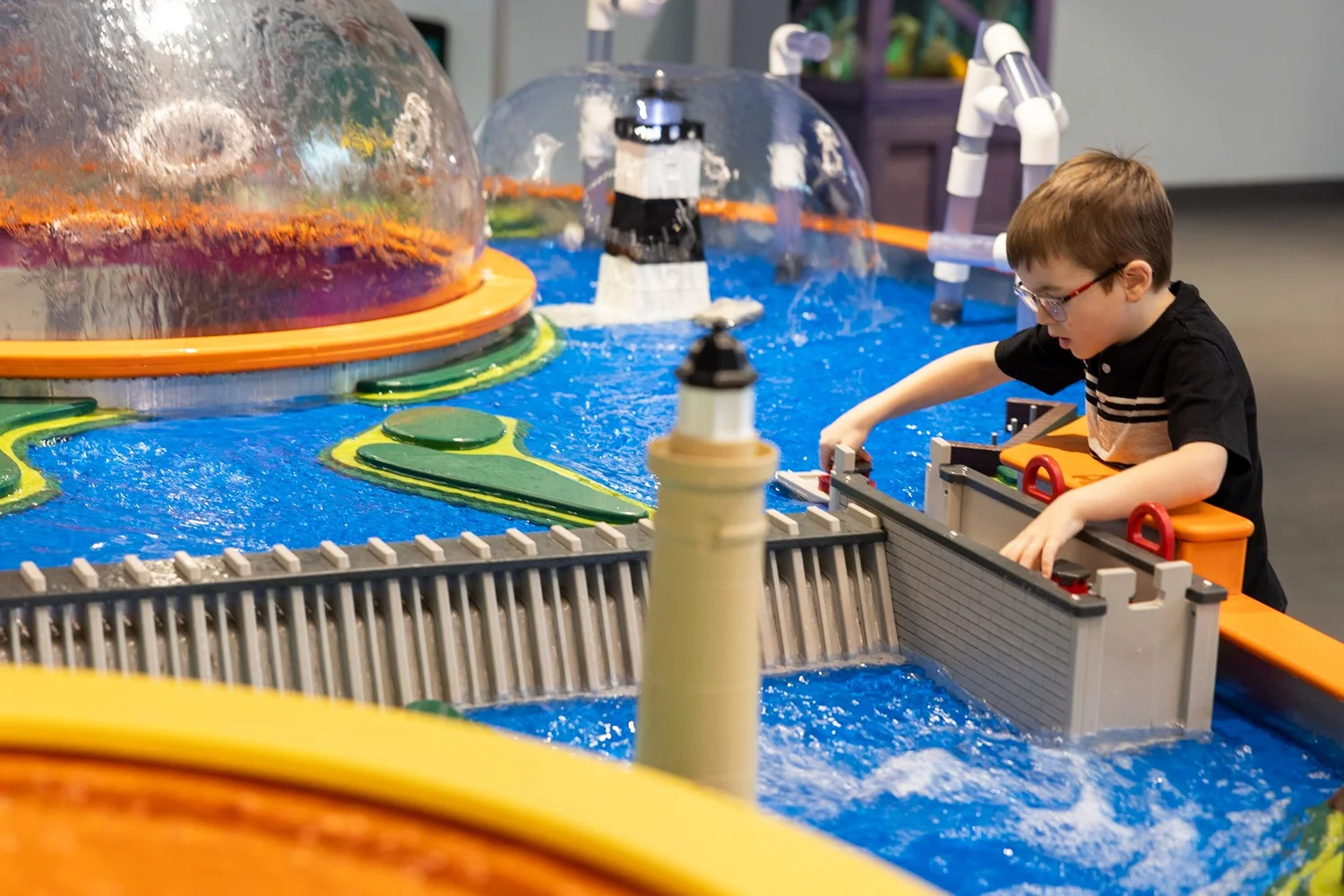 expERIEnce Children's Museum Water Table — Boss Display