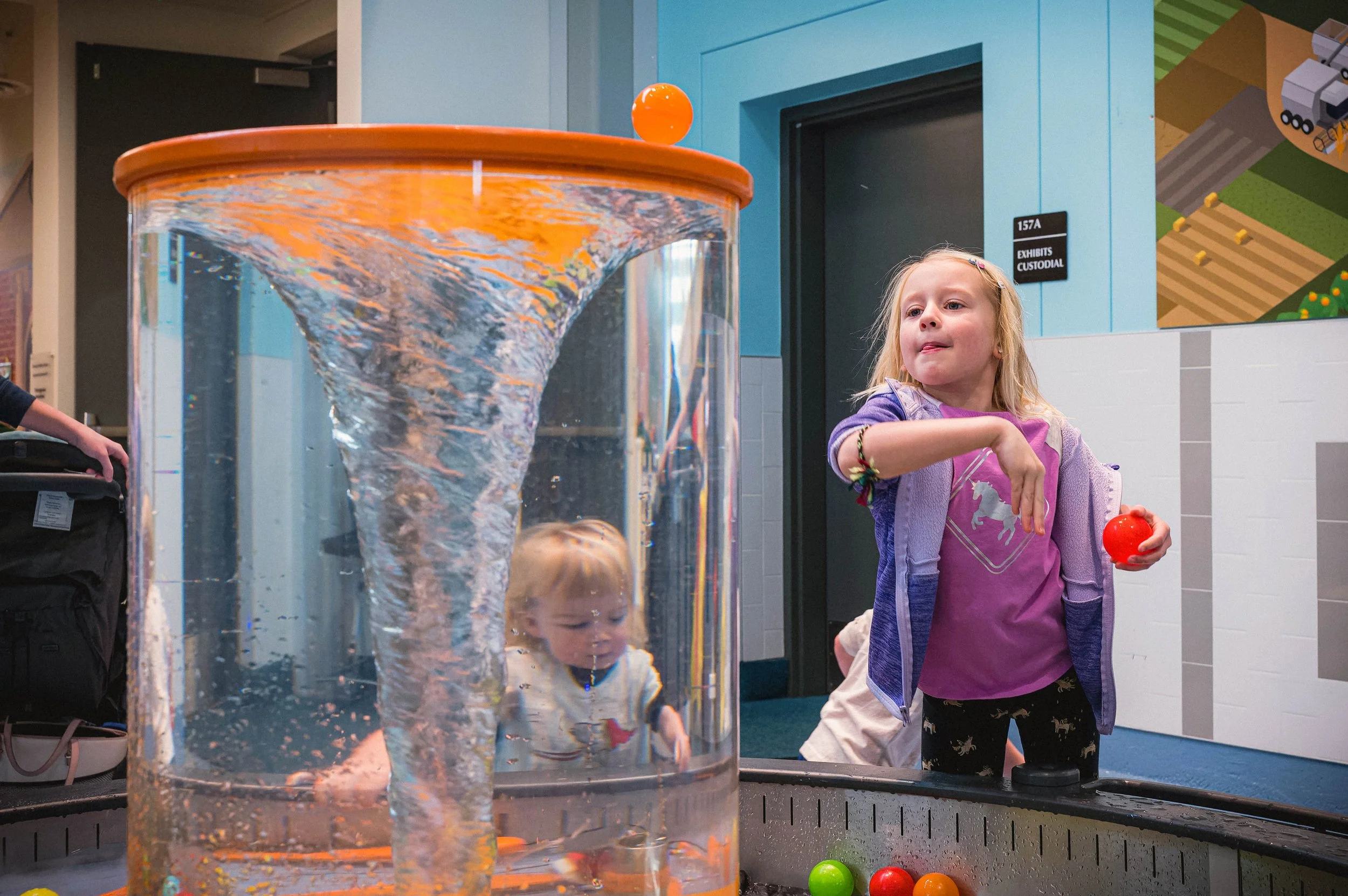 Water Everywhere - Sloan Museum of Discovery — Boss Display