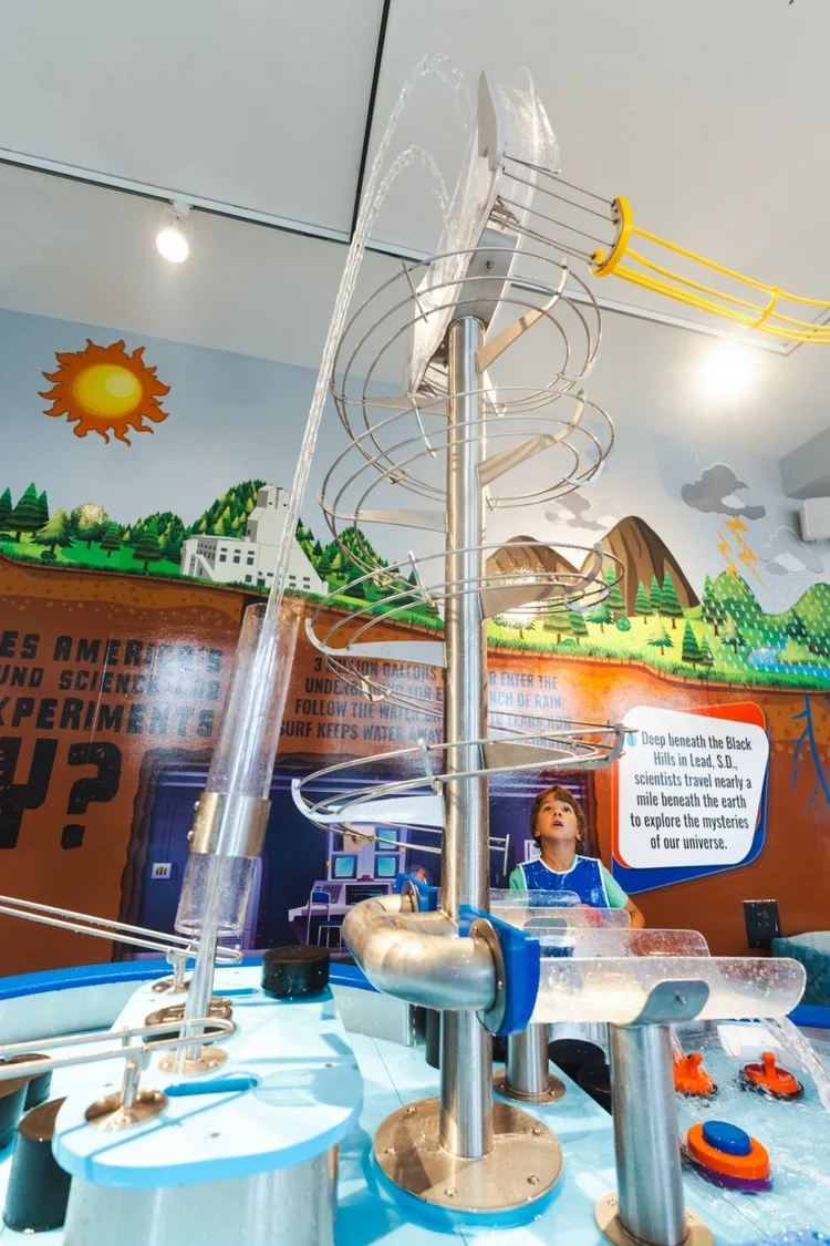 Kirby Science Center at Washington Pavilion — Boss Display