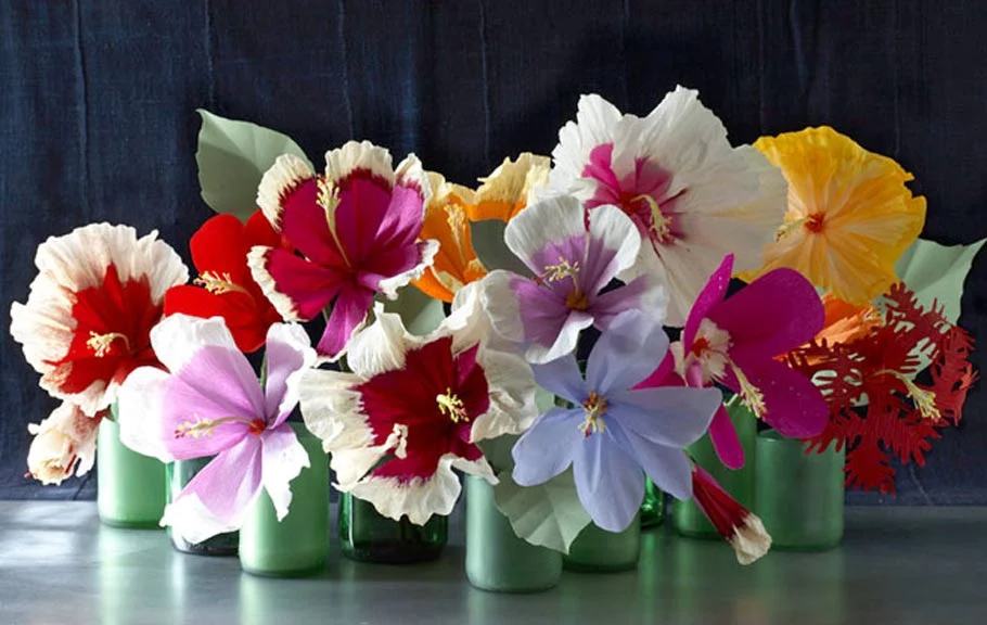 A PAPER GARDEN FROM LIVIA CETTI OF THE GREEN VASE — STYLEBEAT
