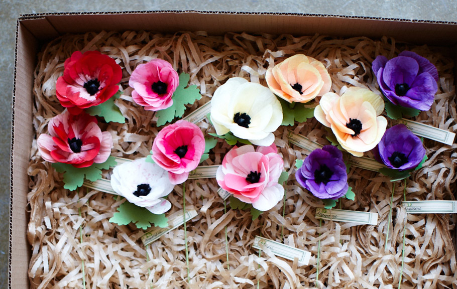 A PAPER GARDEN FROM LIVIA CETTI OF THE GREEN VASE — STYLEBEAT