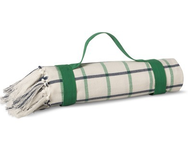 7 VIBRANT PICNIC AND BEACH ENTERTAINING ESSENTIALS FROM TARGET — STYLEBEAT