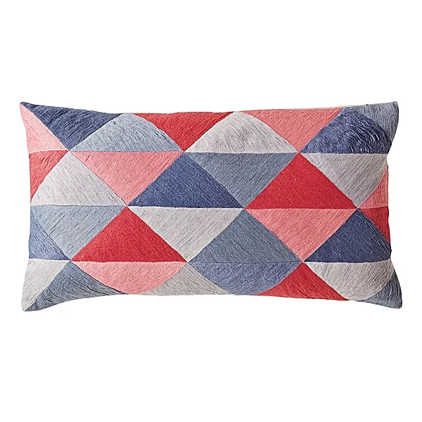 THE FALL BACK: A ROUND UP OF 14 UNIQUE THROW PILLOWS TO COZY UP TO ...