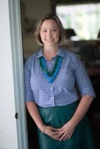 GET TO KNOW INTERIOR DESIGNER ROBIN HENRY — STYLEBEAT