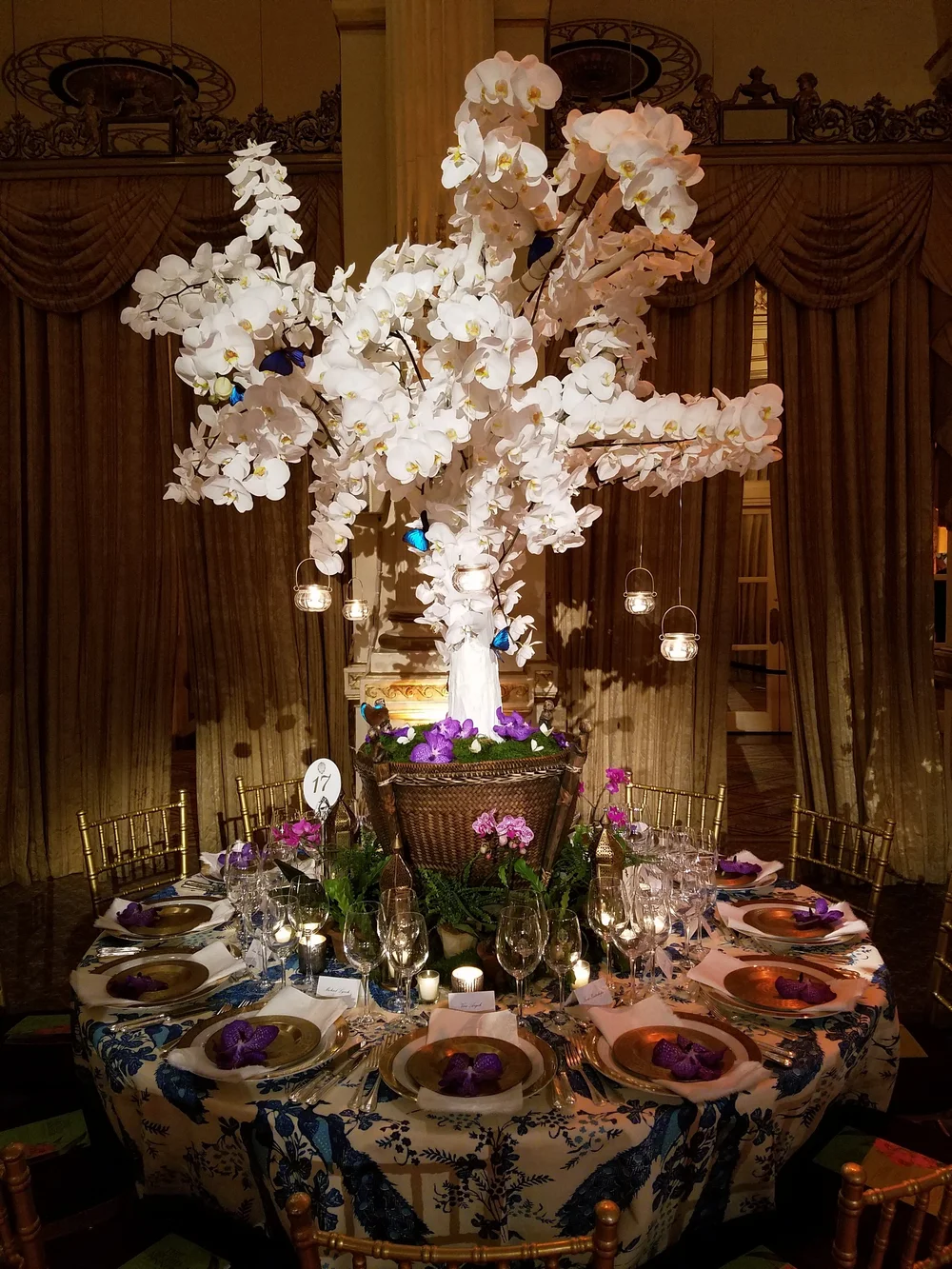 TOP TABLES THAT WOW: THE 2017 NYBG ORCHID DINNER — STYLEBEAT