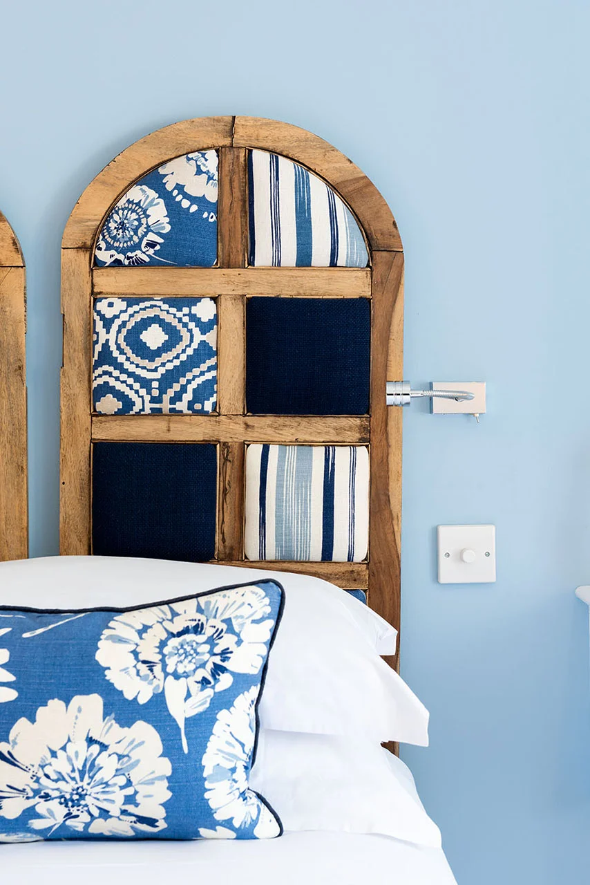 Hospitality — RENAE SMITH