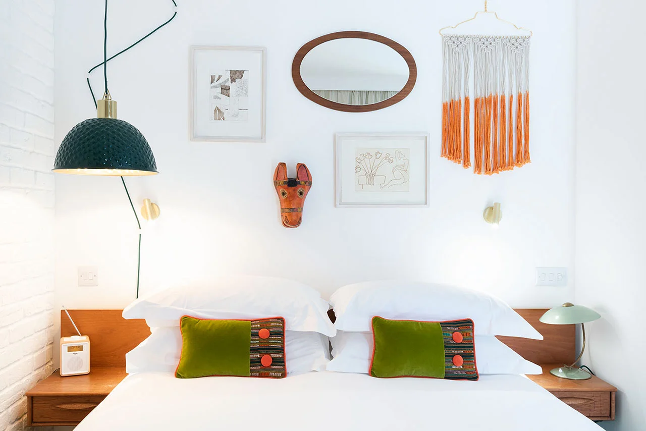 Hospitality — RENAE SMITH