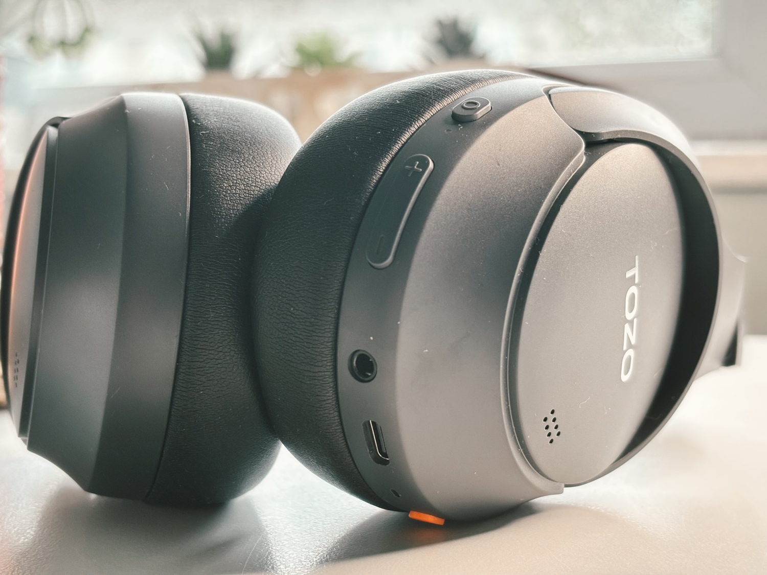 TOZO HT3 ANC Headphones Review: Hands-On Audio Expertise, Sound and ...