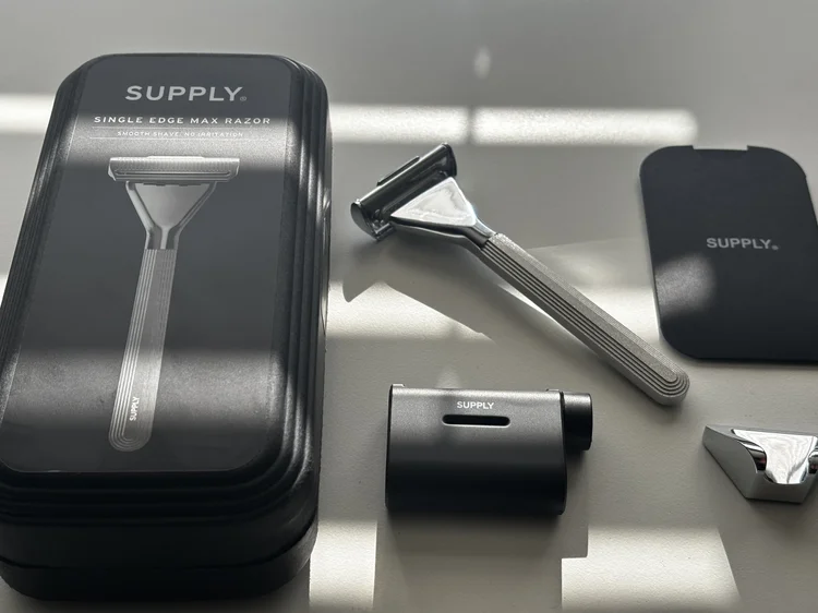 Supply Single Edge Max Razor Review: The Closest Shave I’ve Had in ...