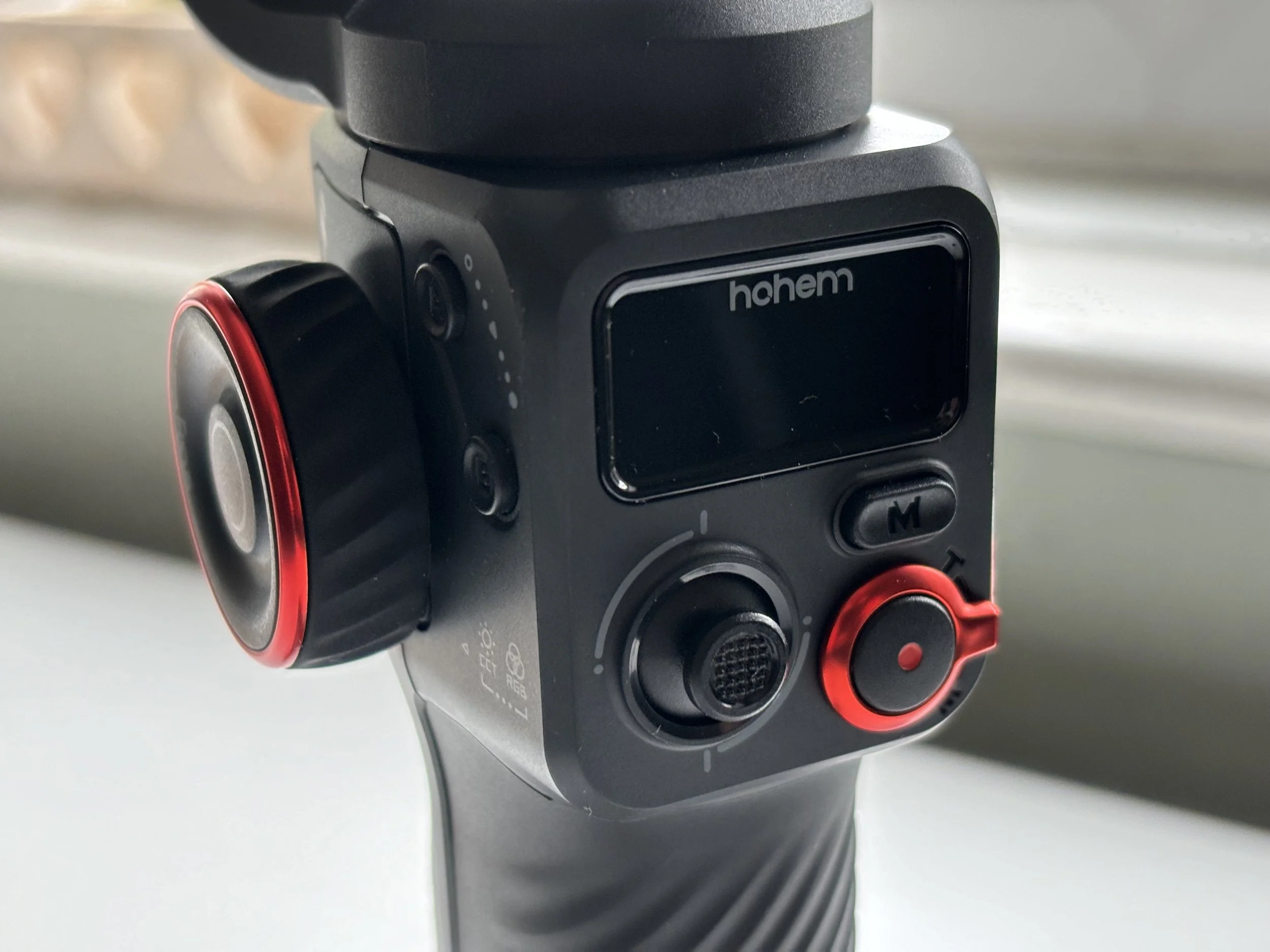 Hohem iSteady M6 Review: The Best Gimbal for Smooth, Cinematic Videos ...