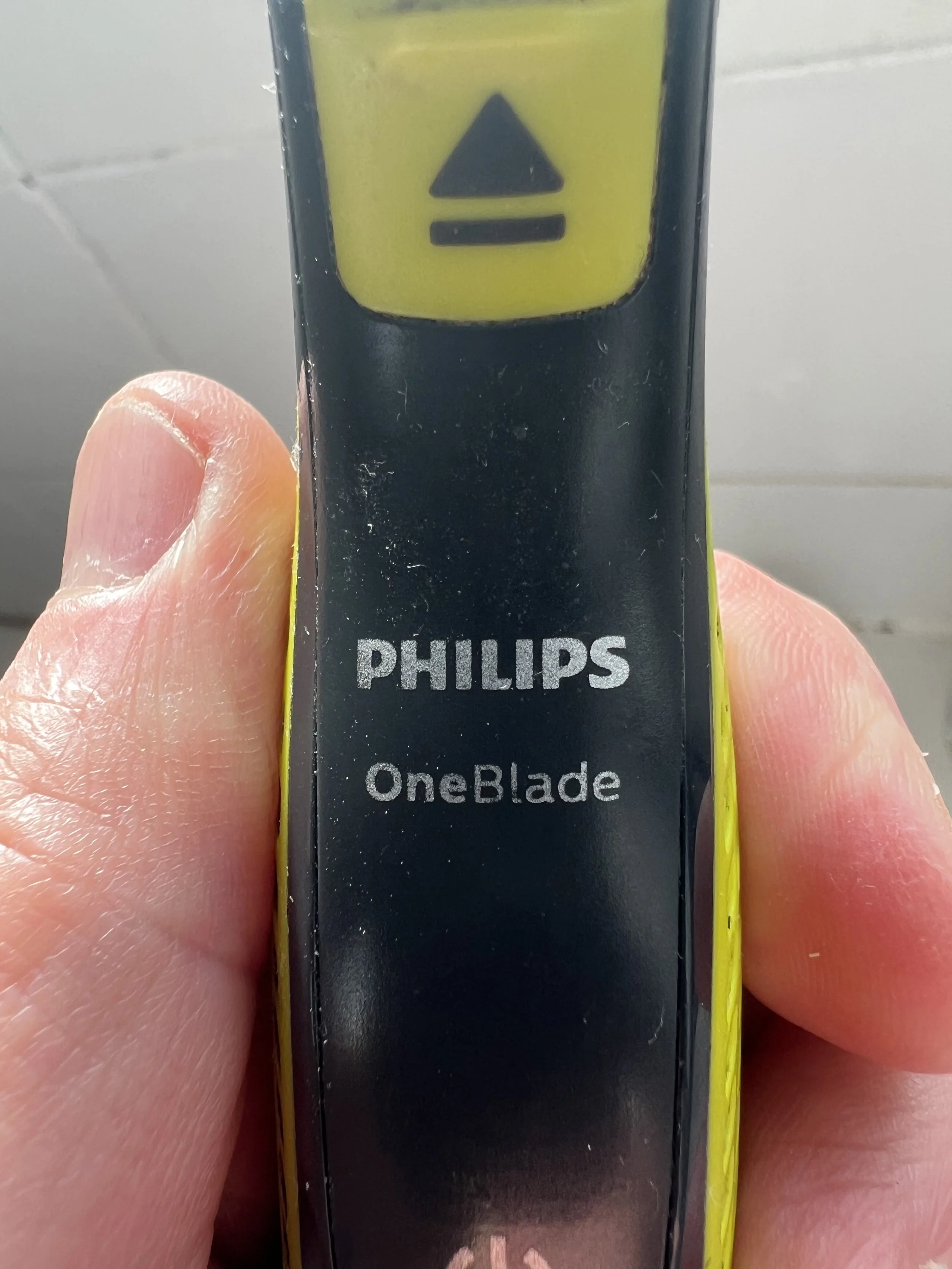Review: Norelco-Phillips One Blade. I love this Trimmer — Dapper and ...