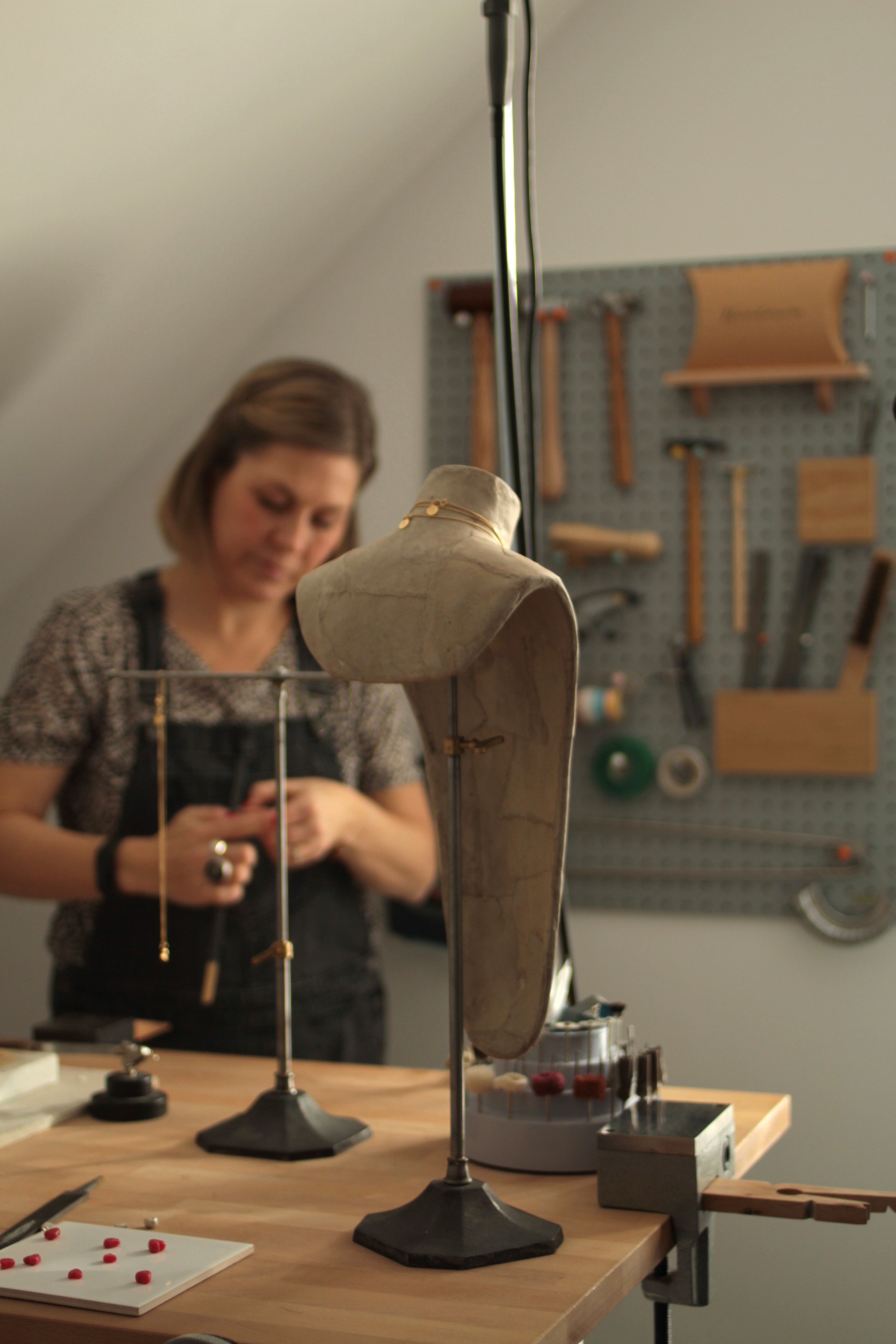 Narratorium - Handmade vs Handcrafted - What's the difference? Narratorium - Handmade vs Handcrafted - What's the difference?