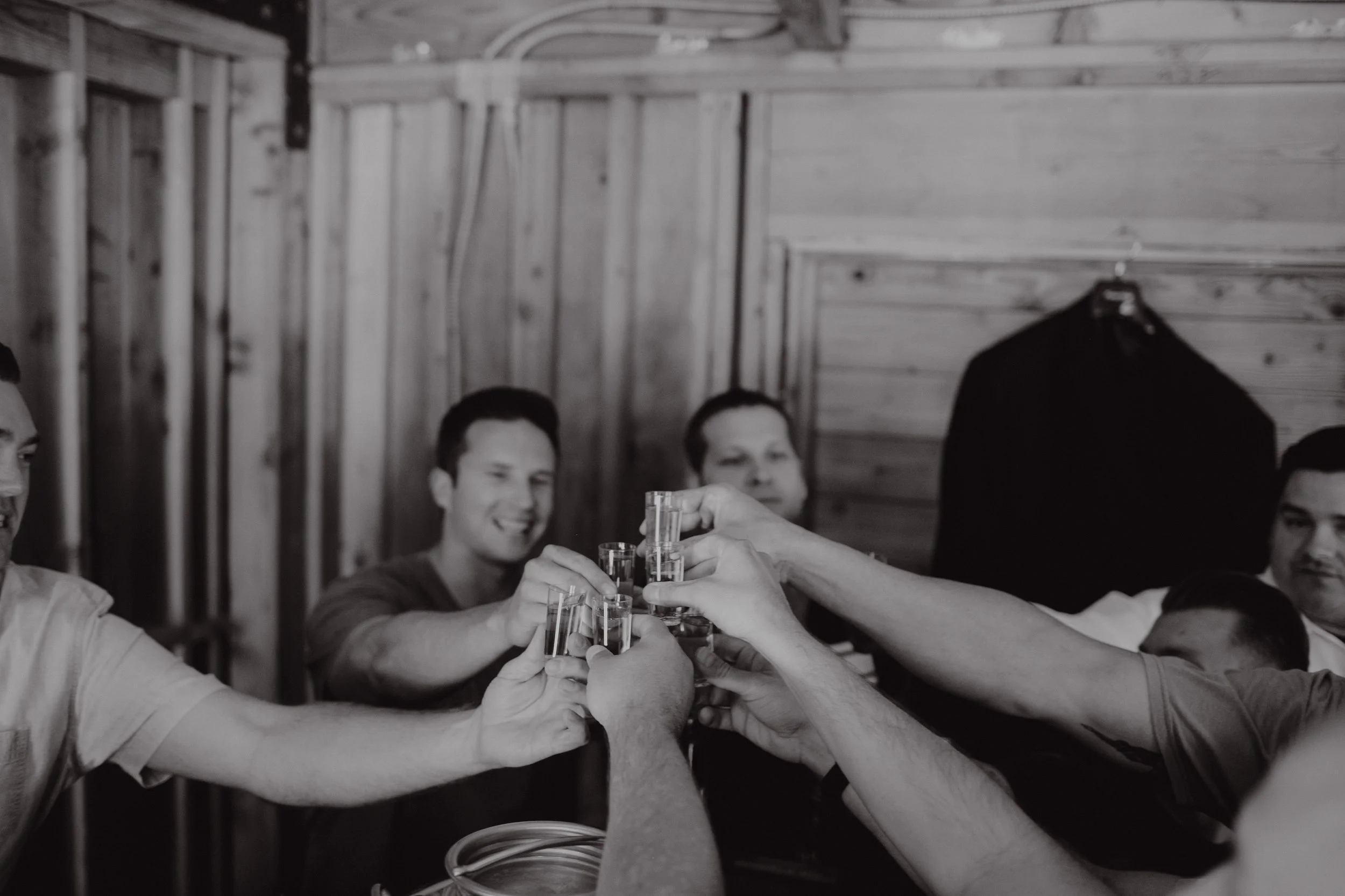 Primping Gallery — Serendipity Garden Weddings