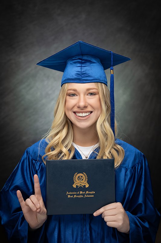 Senior Yearbook Sessions | Professional Senior Portraits in West ...
