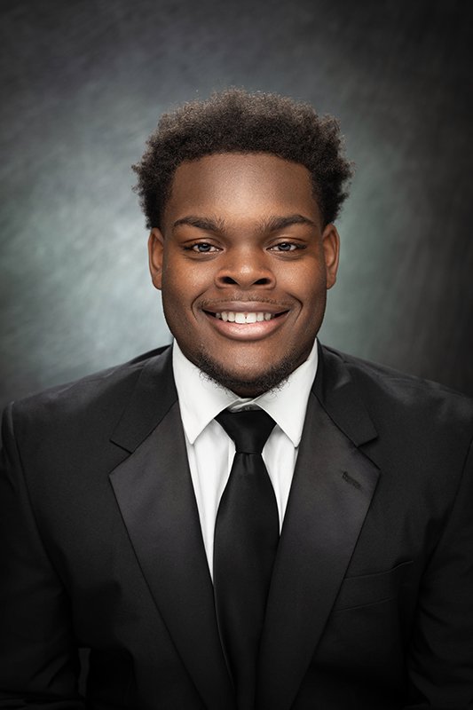 Senior Yearbook Sessions | Professional Senior Portraits in West ...