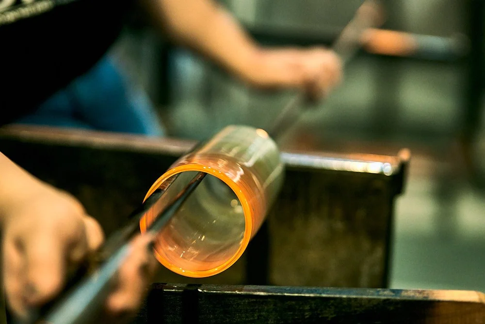 Hot Shop Experiences — Hot Sand