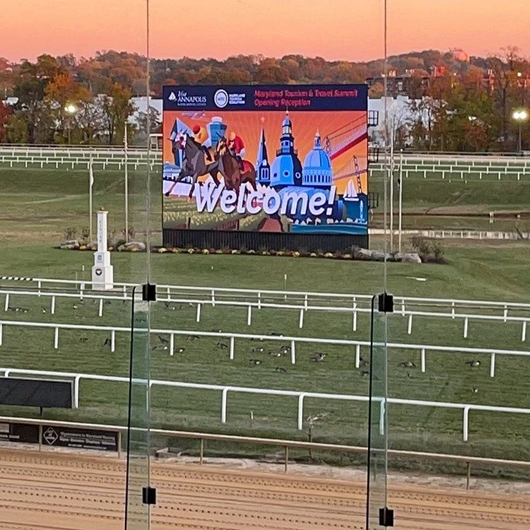 Got on the Jumbotron at Laurel Park Race Track! — JOE BARSIN: Creative ...