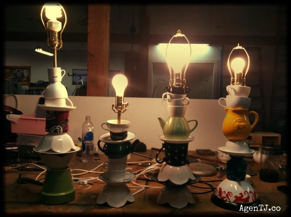 A Bright Idea * Teacup Table Lamp — AgenTJ.co