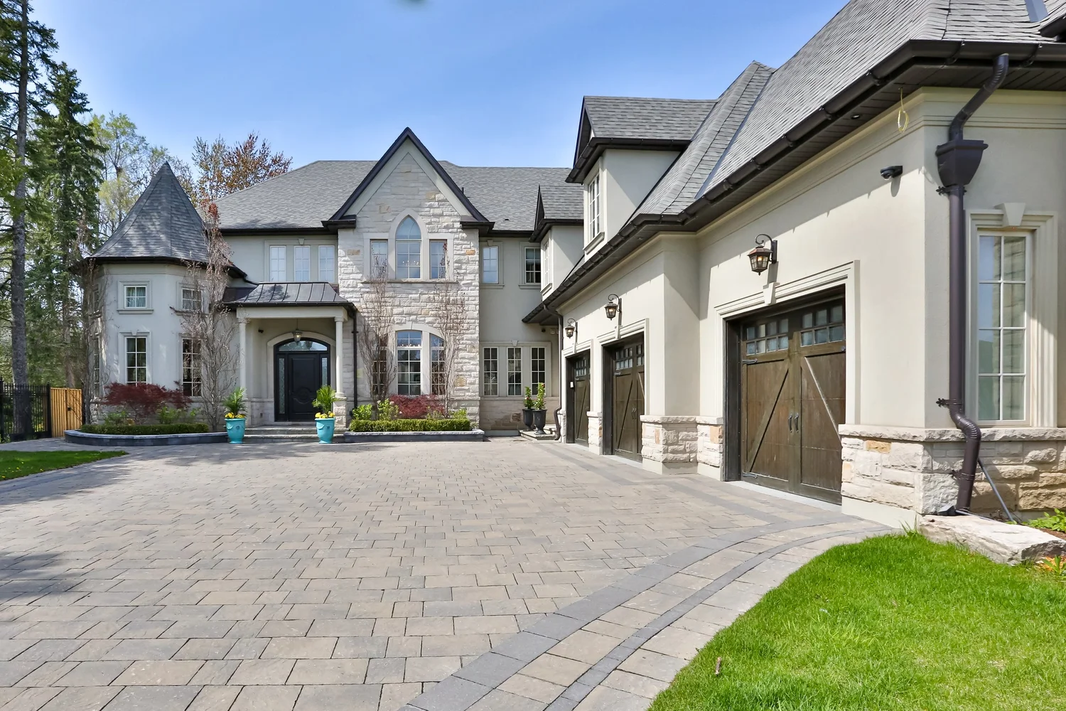 232 Duncan Agent — Amy Li