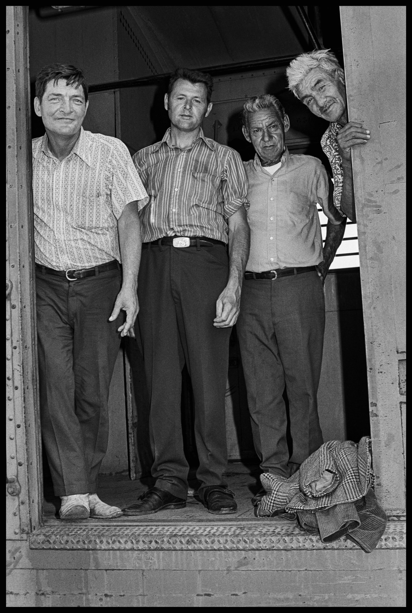 Peter Turnley Paris Je t'aime Photography Book — Peter Turnley