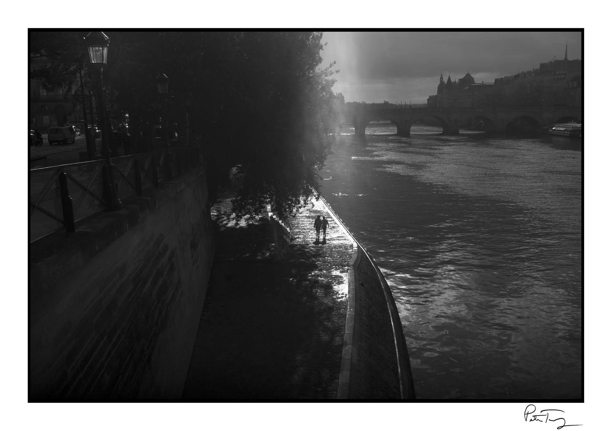 Photographic Prints — Peter Turnley