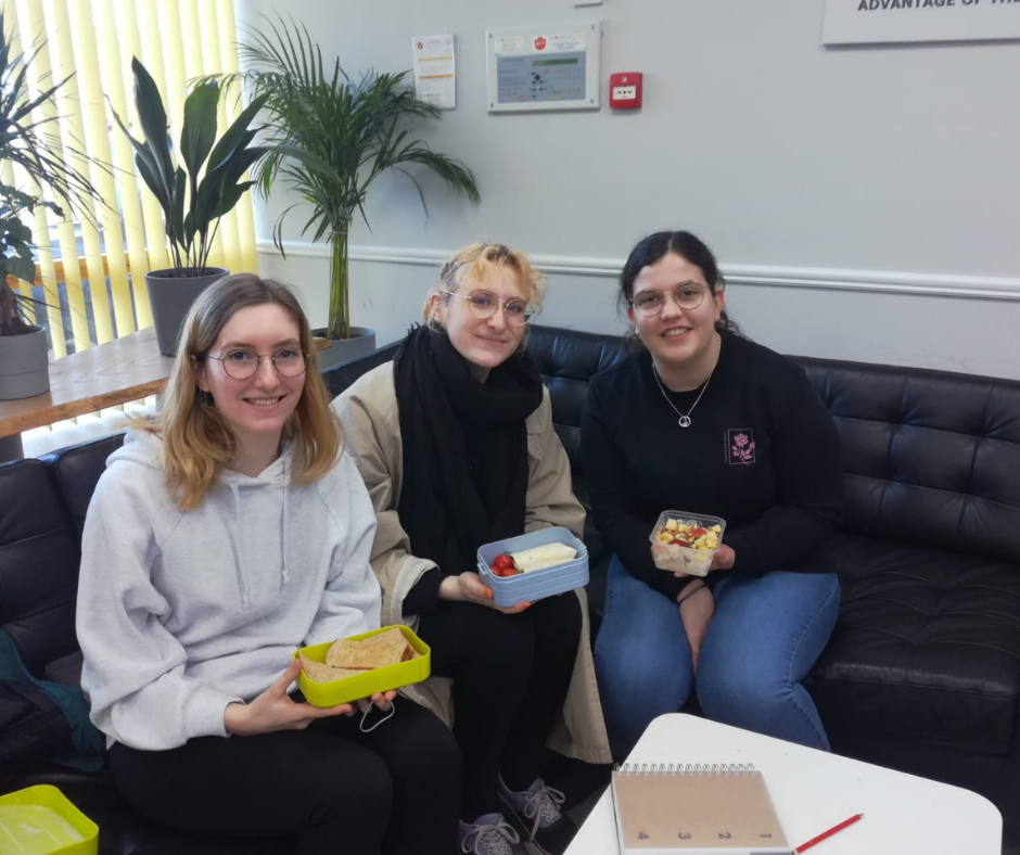 International students - what a team! — Solas Project