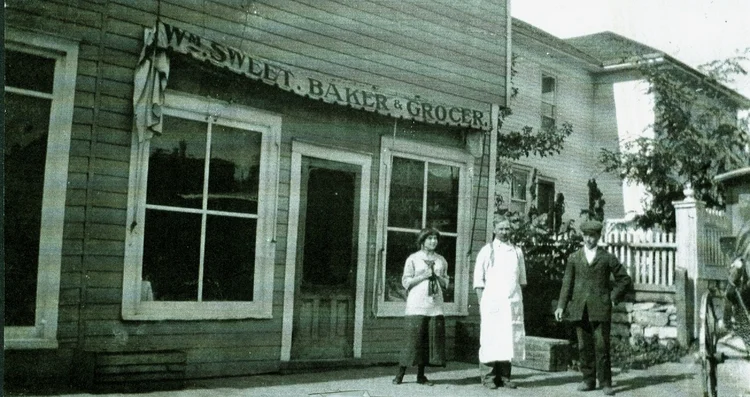 01 Forsyth Street (Cassidy's) — MarmoraHistory.ca