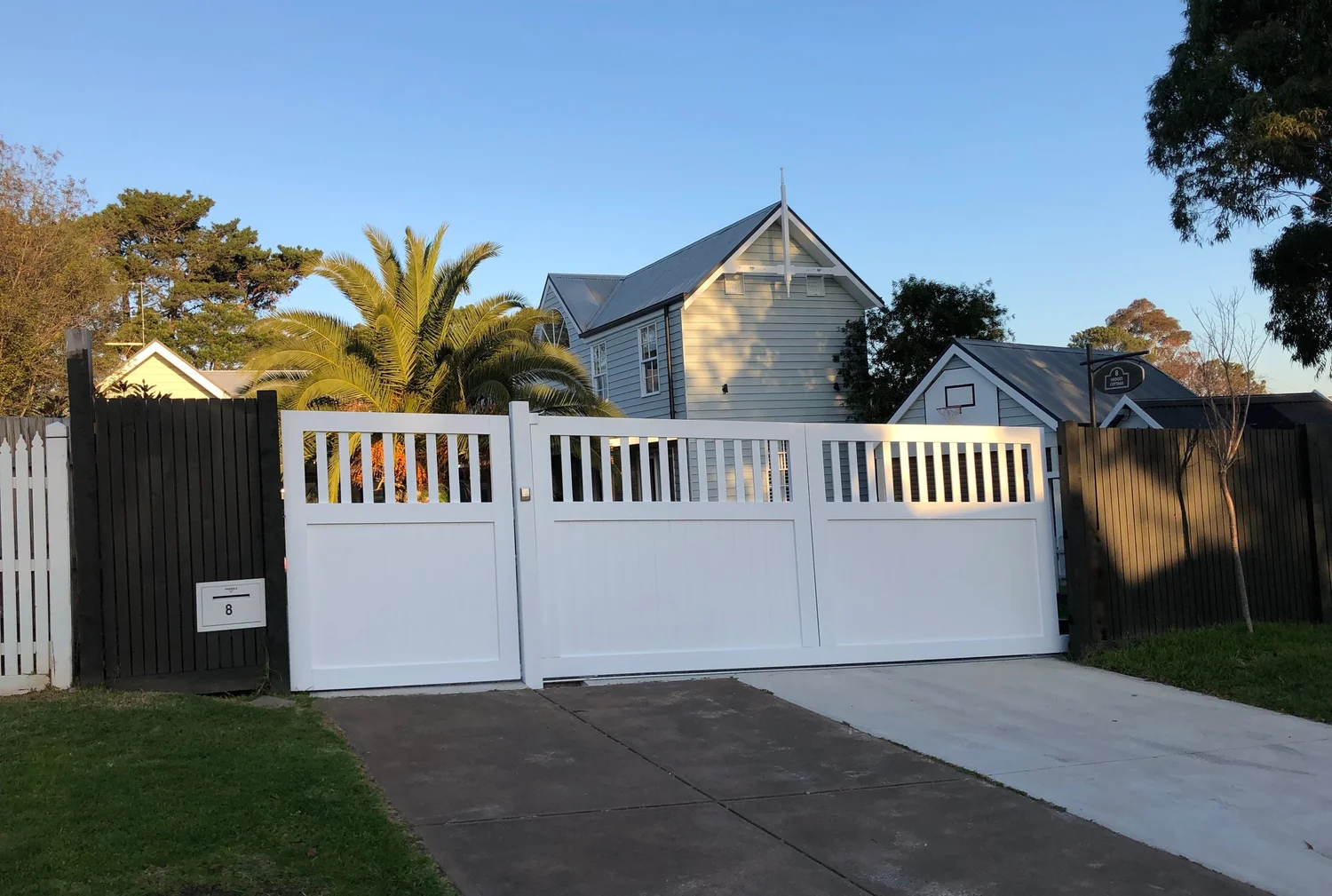 Automatic Timber Gates | Gate Motors | Gate Openers | DIY Gate Motors ...