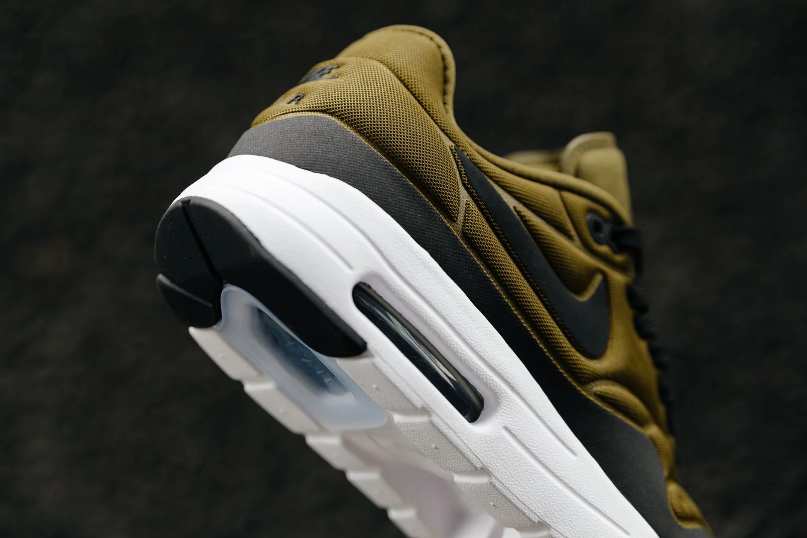 Soleheaven September 2016 — Ant tran