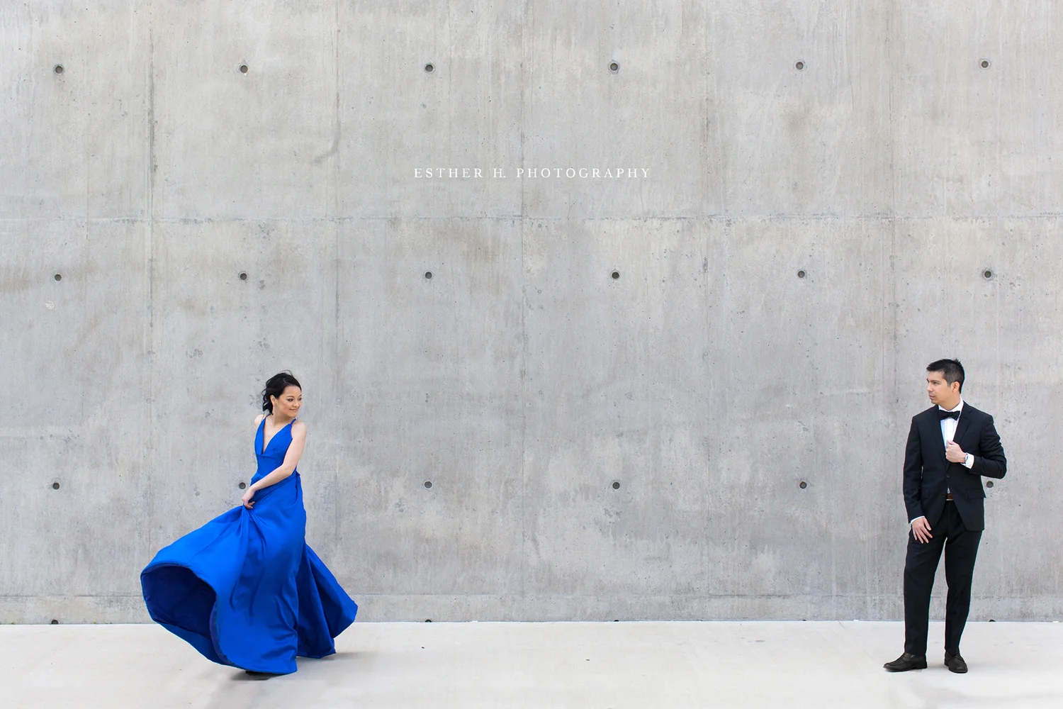 Dallas Arts District Engagement Session : Linh + Long — ESTHER H. STUDIO