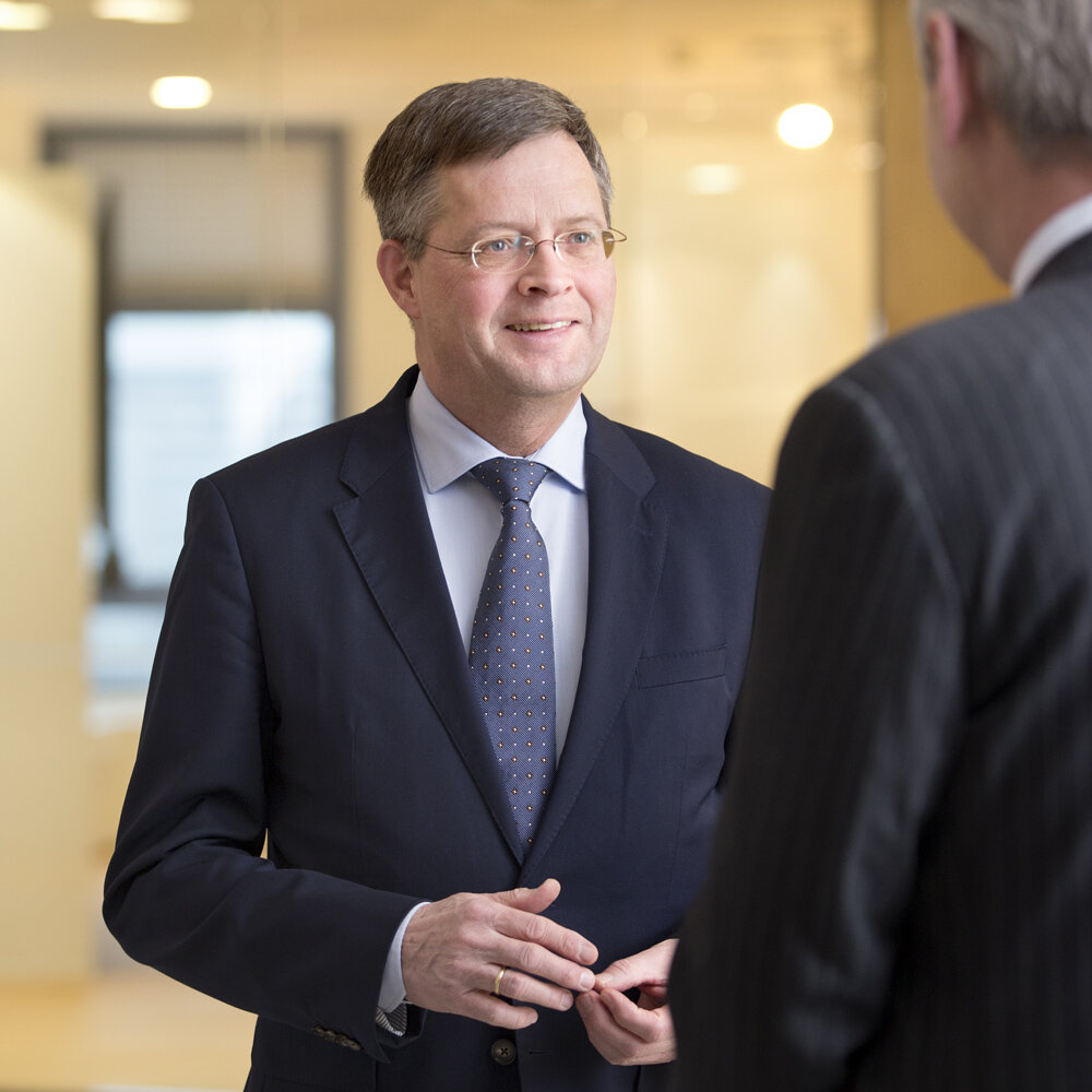 PORTRAITS — MARIEKE VAN DER VELDEN