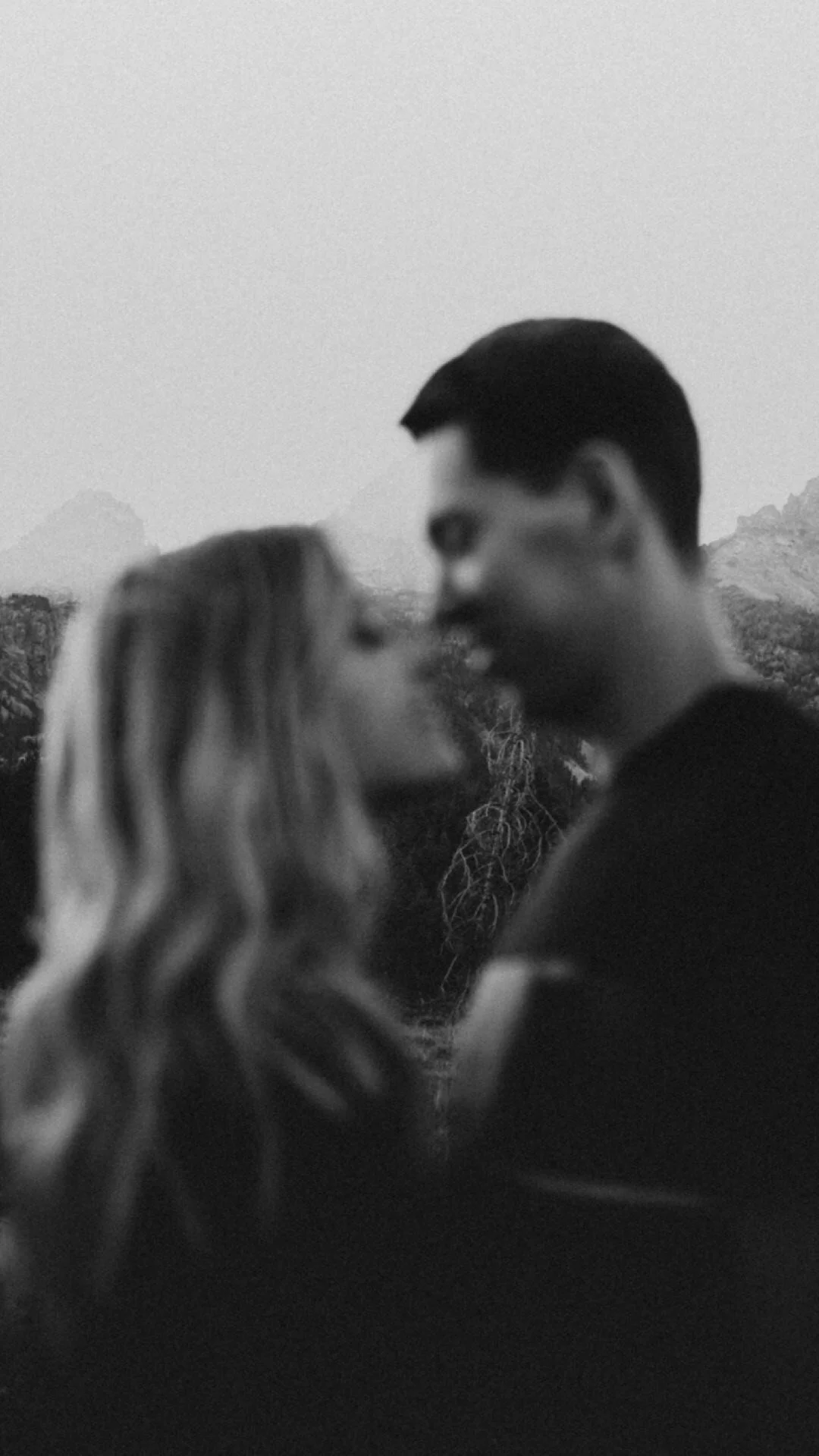 PNW Riverside Engagement Photos // Allie & Andrew — Corrie Mahr ...