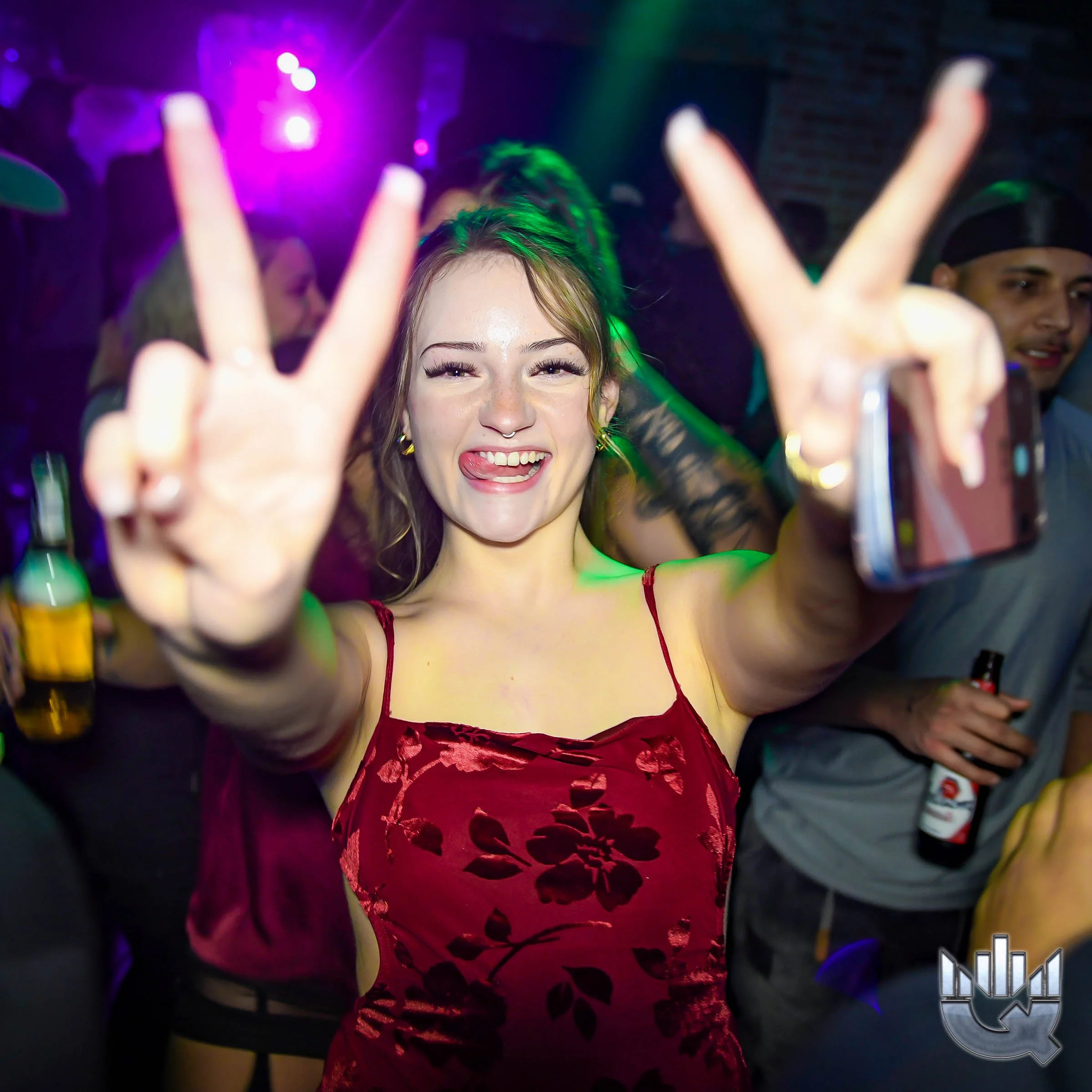 NIGHTCLUB — Queens