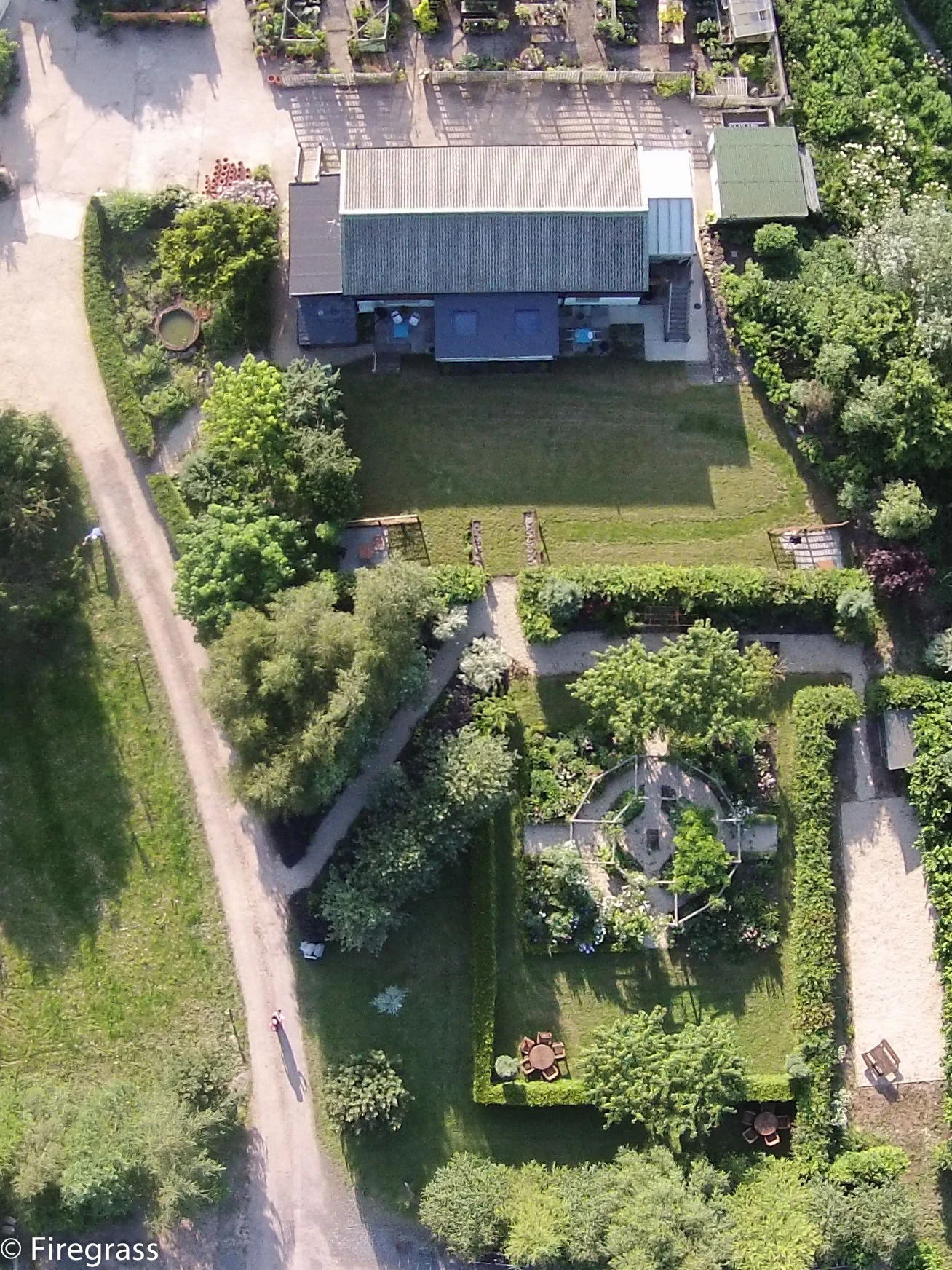 About — Buckerfields Barn