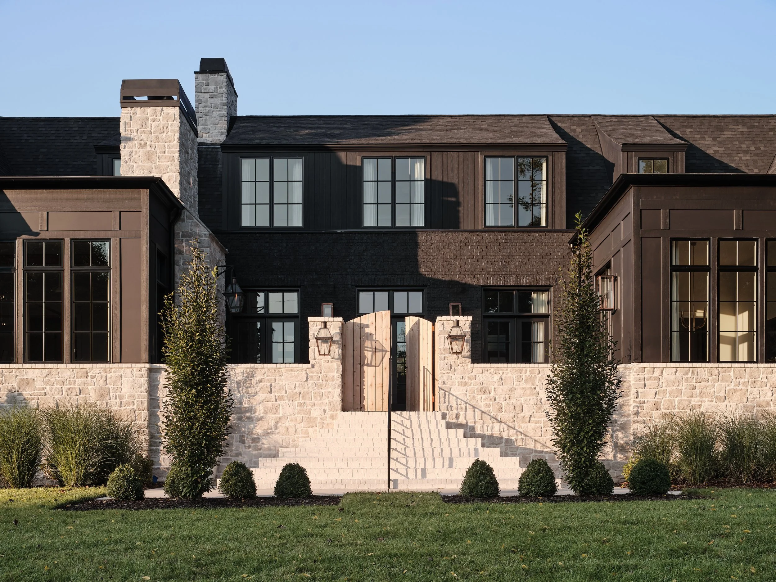 Outer — Lauren Bradshaw Design