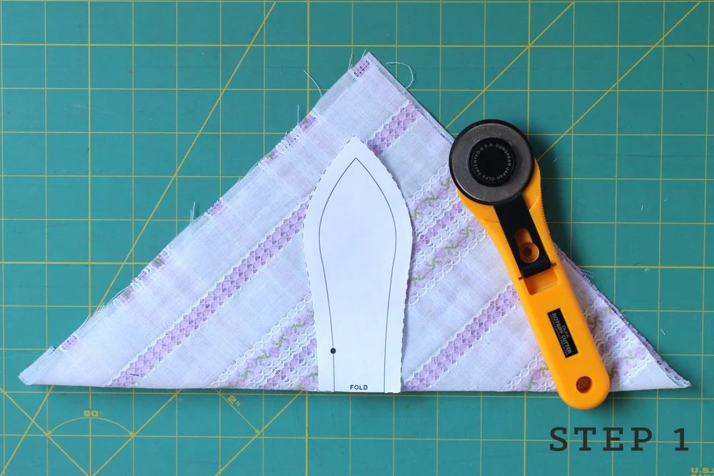 DIY Tutorial – Tie-On Shoulder Bow — Sew DIY