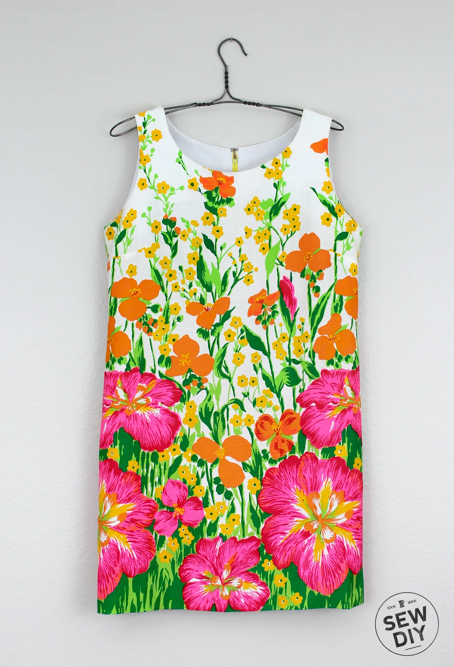 DIY 60s Panel Print Dress — Sew DIY