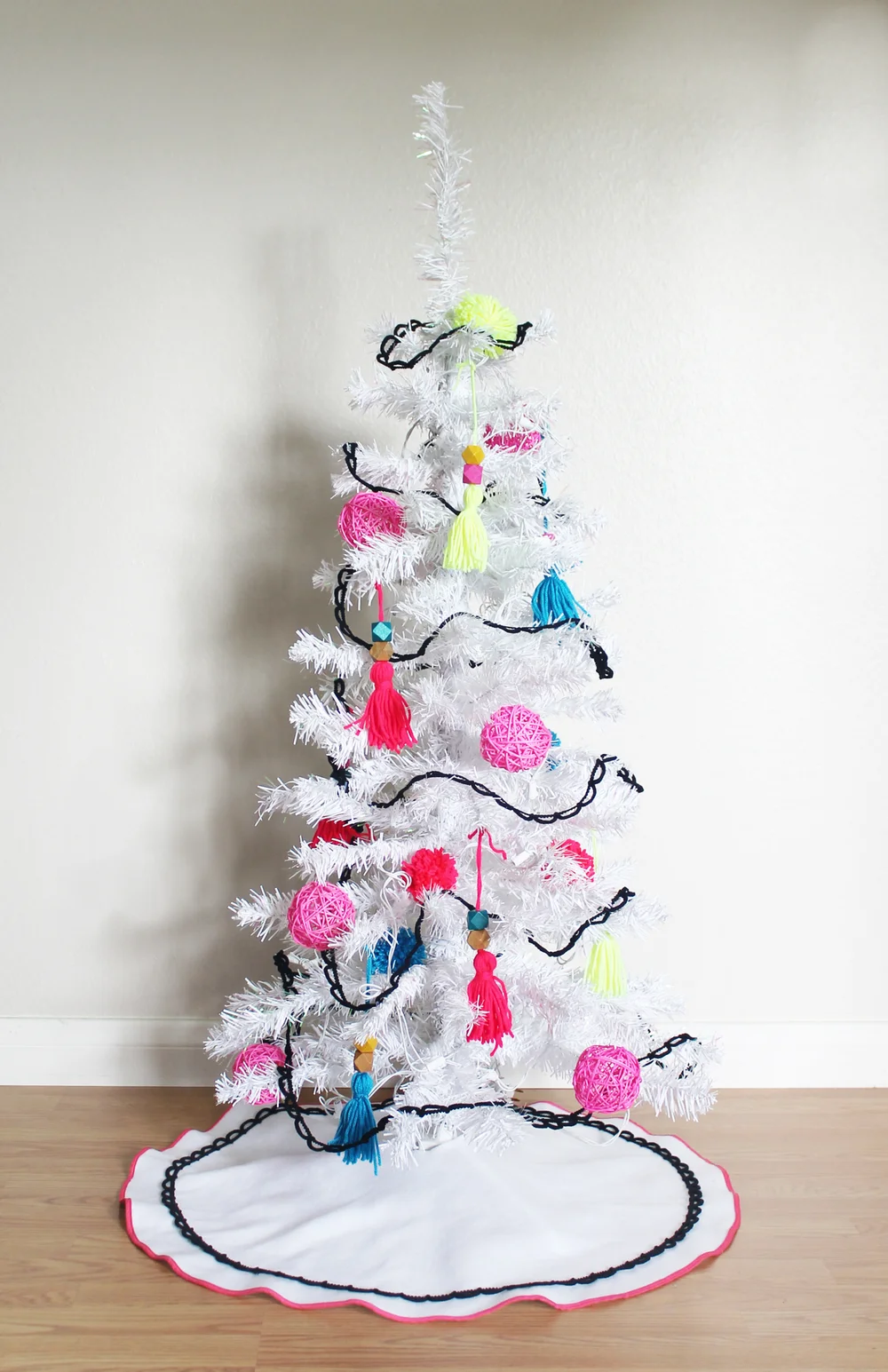 DIY Neon Tree — Sew DIY