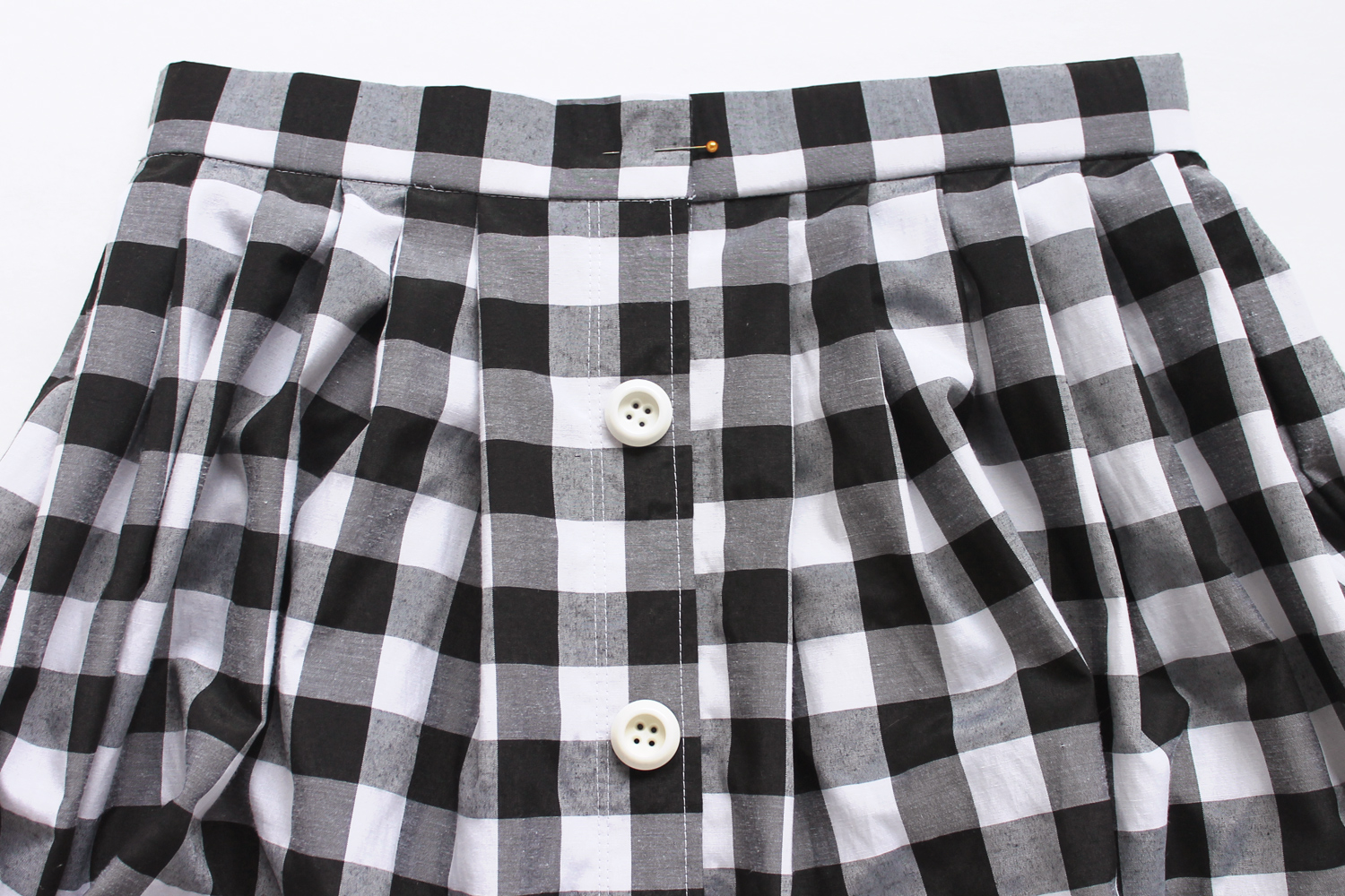 DIY Tutorial – Pleated Button Front Skirt — Sew DIY