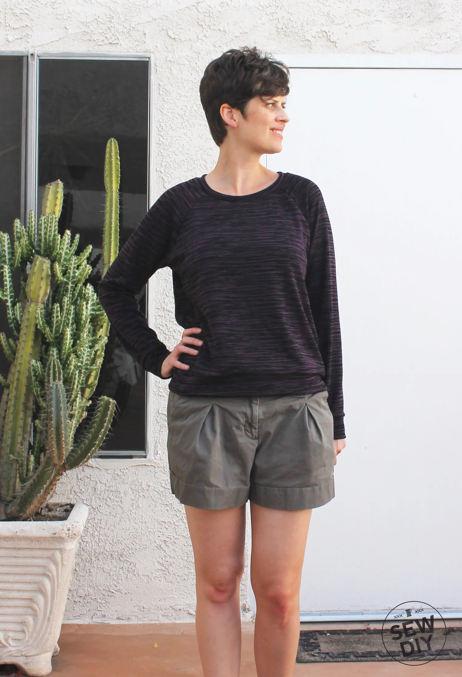 DIY Dusty Purple Linden Sweatshirt — Sew DIY