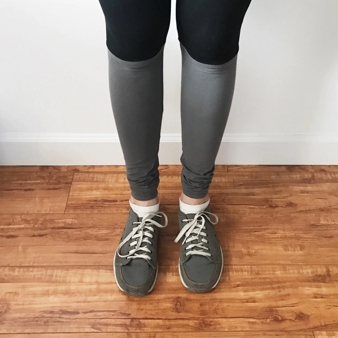 DIY Compression Leggings – Review of the Avery Leggings pattern by ...
