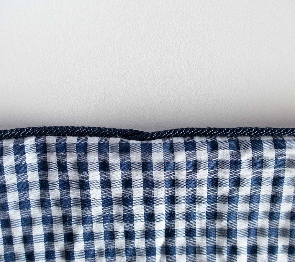 How to add piping to a seam - VIDEO TUTORIAL — Sew DIY