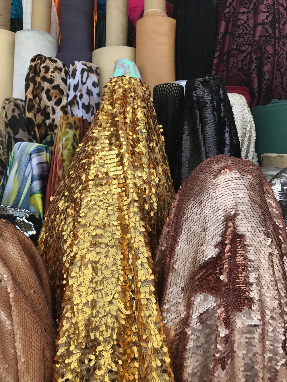 The Ultimate Guide to Fabric Shopping in Los Angeles — Sew DIY