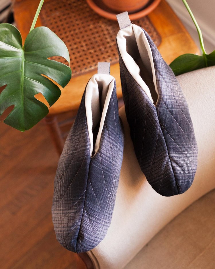 Quilted Slippers Sewalong—How to sew leather soles — Sew DIY