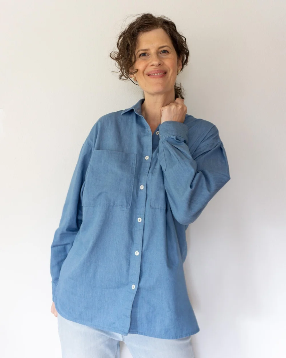 DIY Oversized Button Down Shirt — Vintage Stretch & Sew 1504 — Sew DIY